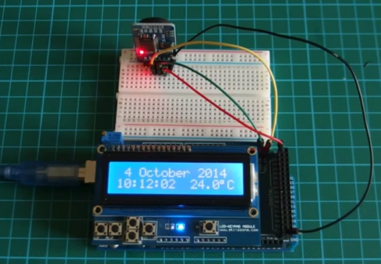Real Time Clock And Temperature Monitor Using Ds3231 Module