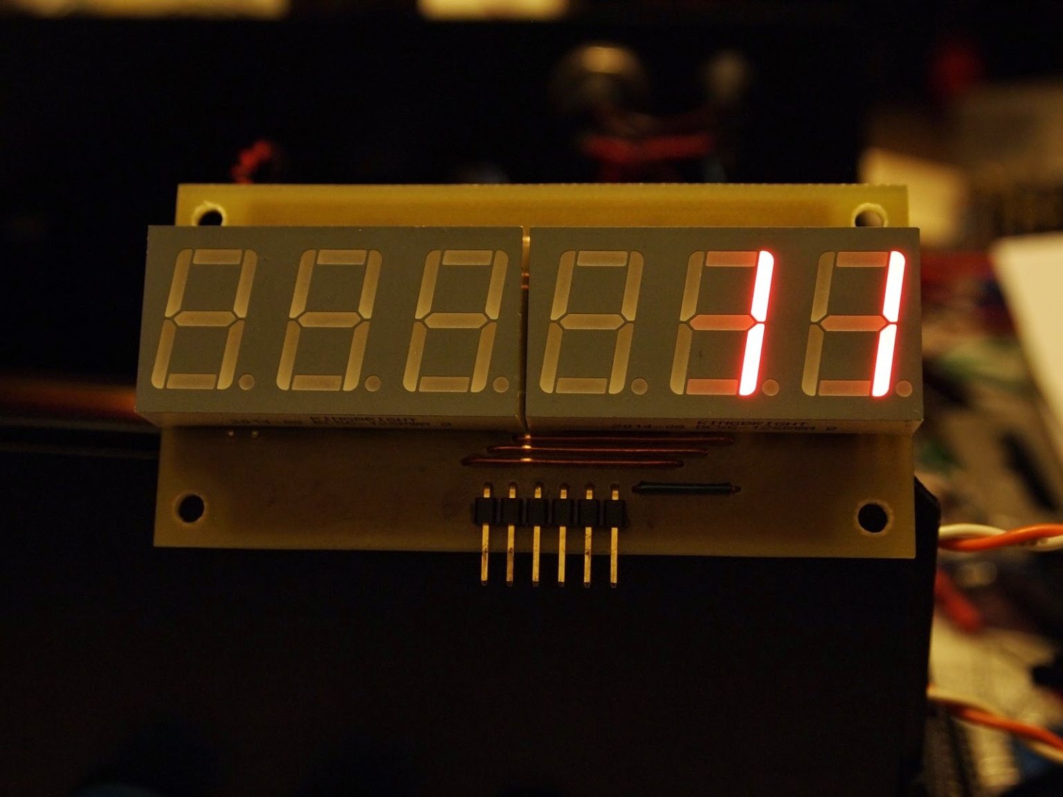 Frequency counter with PIC16F628A - Electronics-Lab.com