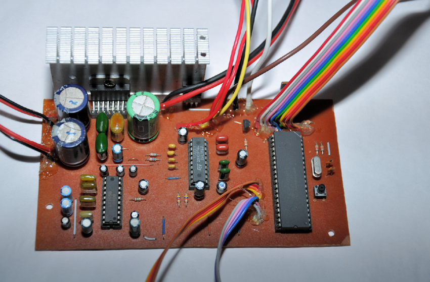 Digitally Controlled 2.1 Channel Analog Audio Power Amplifier ...