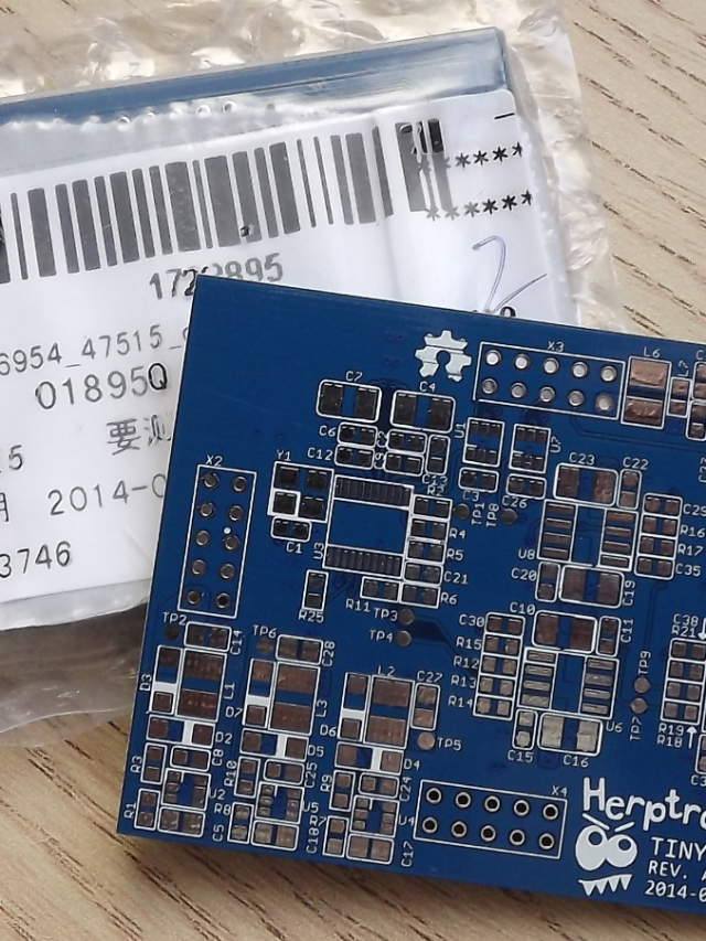 dds_pcb.png - Electronics-Lab.com