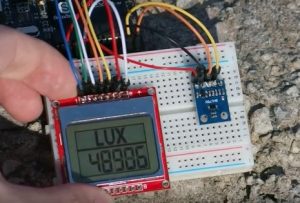 DIY Light (Lux) Meter using BH1750 sensor, Arduino and Nokia 5110 - Electronics-Lab