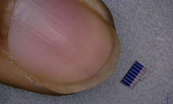 Miniature Solar Cells Embedded in Clothes can Charge your Mobile ...