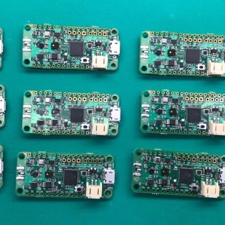 Tiny-FPGA-1 (3) - Electronics-Lab.com