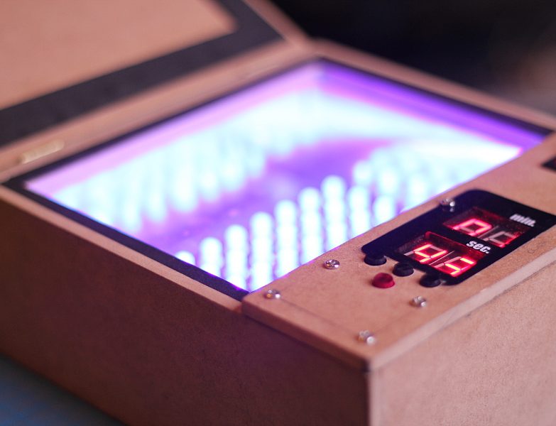 Finished_UV_Box - Electronics-Lab.com