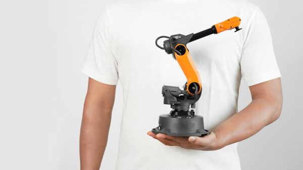 Mirobot Robot Arm is Live on Kickstarter - Electronics-Lab