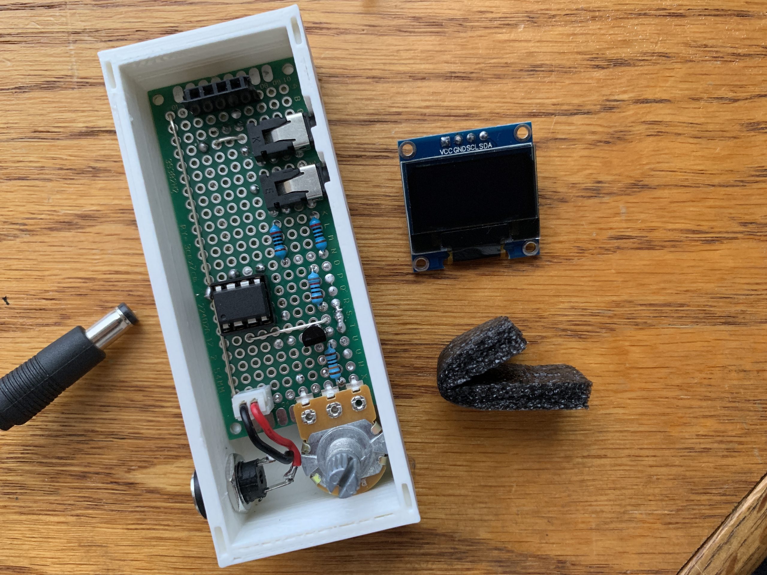 Inside - Electronics-Lab.com