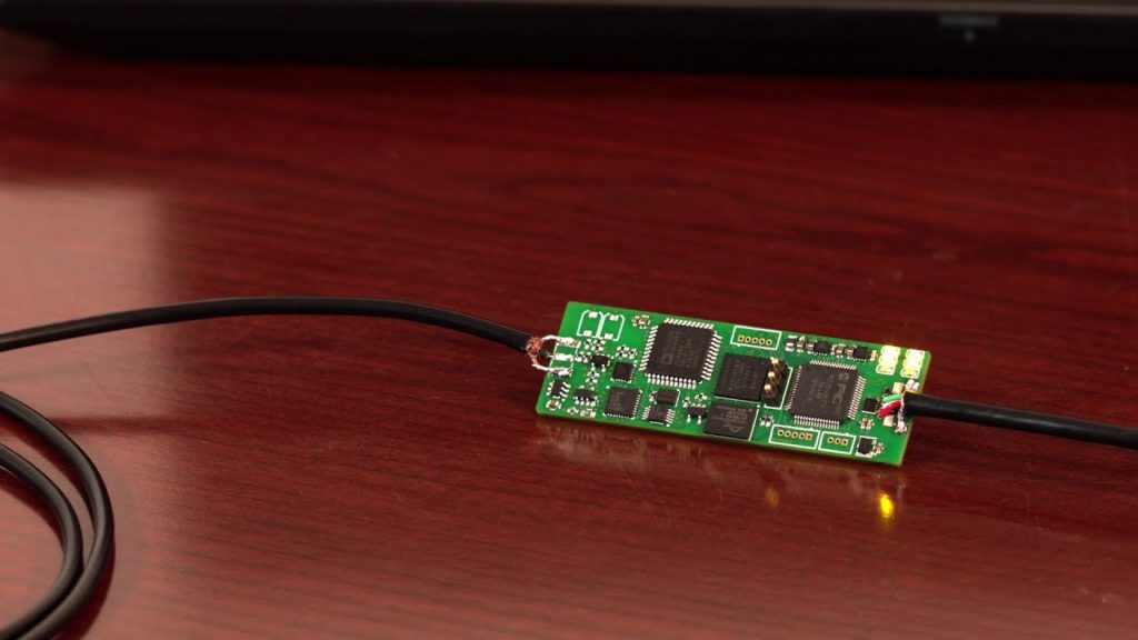 The Probe-Scope Is a 60MHz 250Msps Oscilloscope That Fits in Your Hand ...