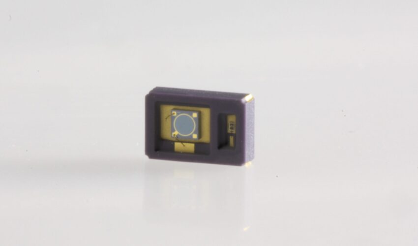 Marktech-Optoelectronics-Surface-Mount-Reflector-Sensors - Electronics-Lab.com