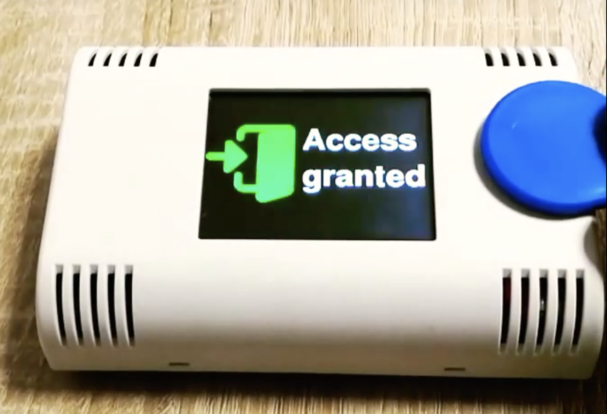 Arduino RFID Reader using the ArduiTouch MKR Enclosure - Electronics-Lab