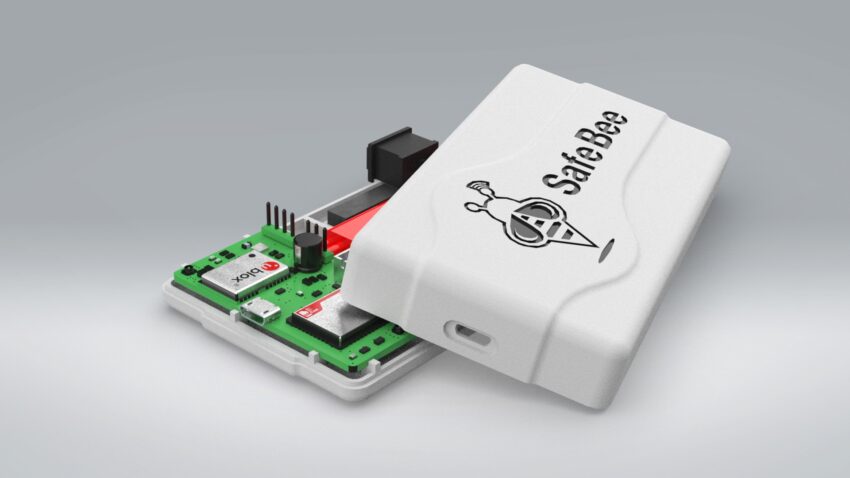 SafeBee - A GPS Tracker for Beehives - Electronics-Lab