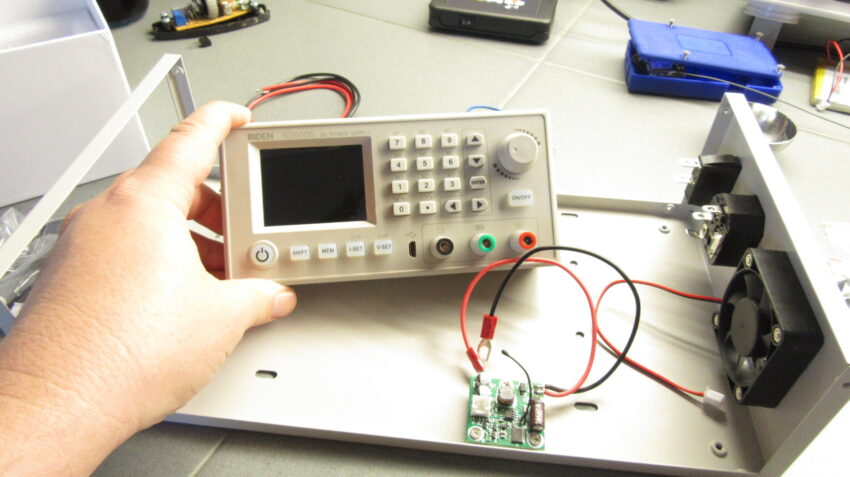 RD6006 Digital Control Switch Adjustable Power Supply starts from just ...