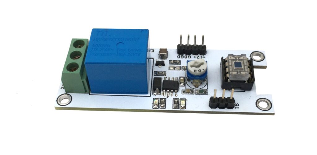 Analog Light Sensor + Light Sensitive Switch using OPT101 - Electronics-Lab