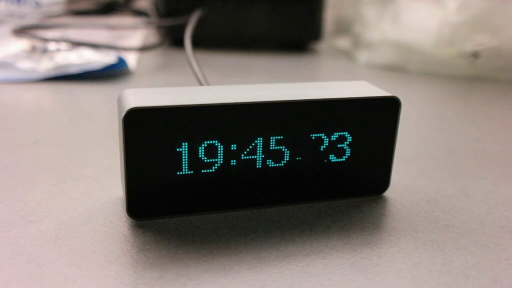 Audio Spectrum Indicator and Digital Clock with Remote Control ...