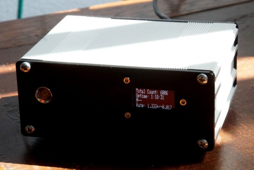 CosmicWatch muon detector - Building a Cosmic Ray Detector ...