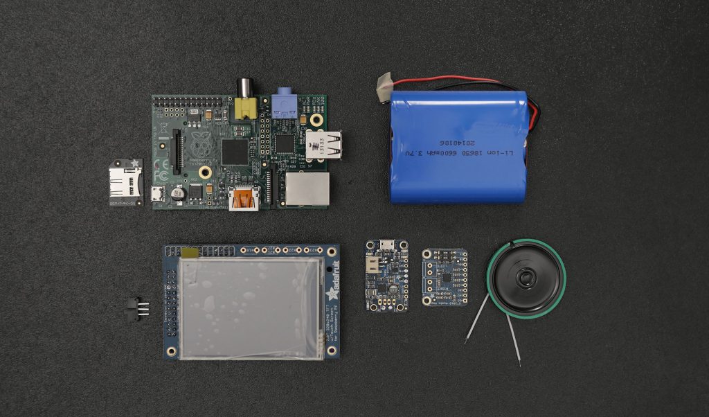 How to Build a Mini Mac Classic with Raspberry Pi and 3D Printing ...