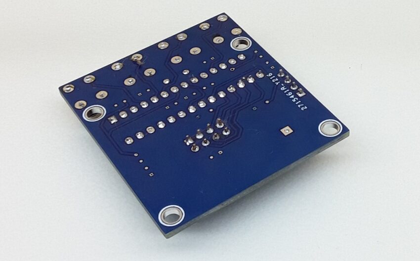 4 Channel RF Remote Transmitter using nRF24L01- Arduino Compatible - Electronics-Lab