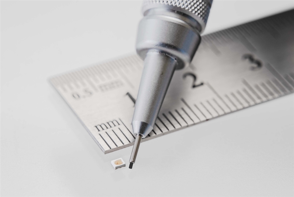 Small, high-brightness RGB LEDs boast improved color mixing ...