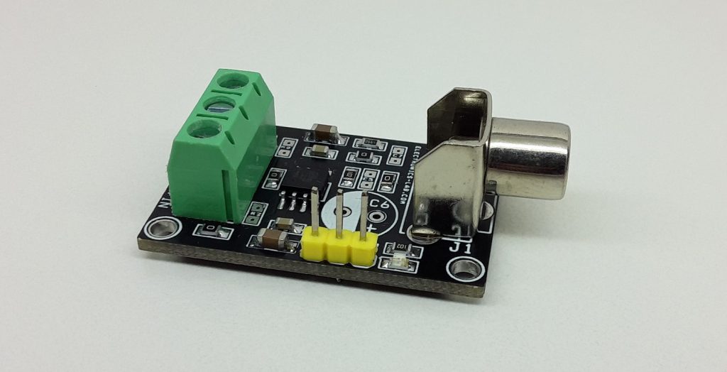 Twisted-Pair Cable-CAT5 - Composite Video Differential Receiver ...