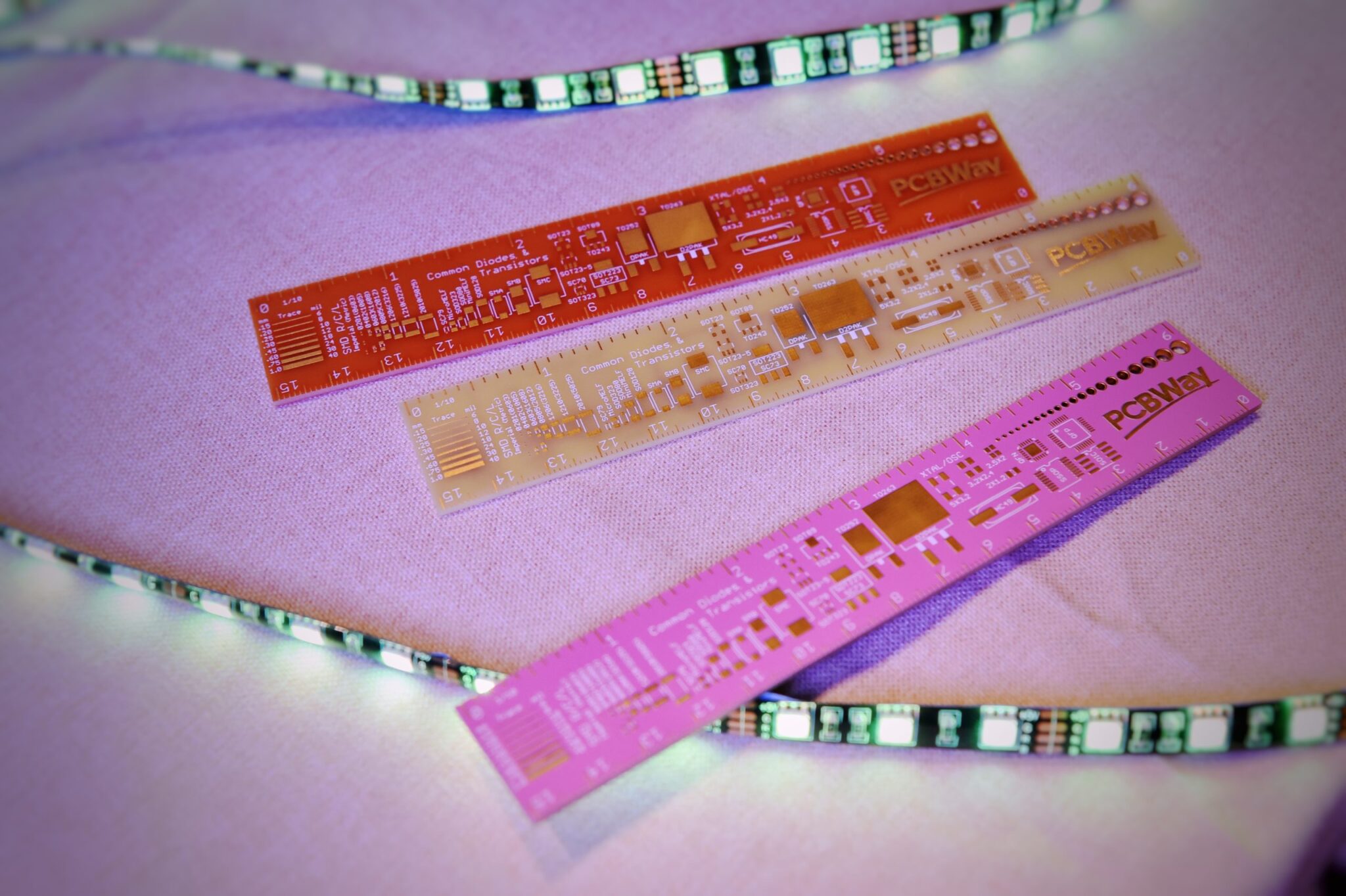 20210930155447 - Electronics-Lab.com