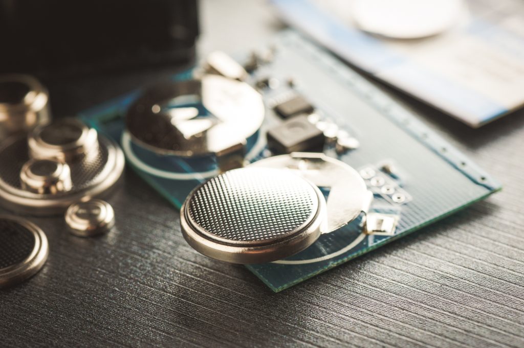 Battery on a motherboard - Choosing the right one - Electronics-Lab