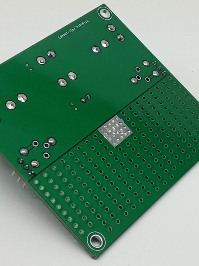 012 - Electronics-Lab.com