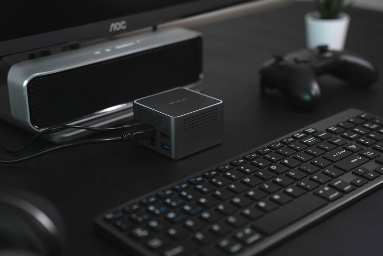 PIX NII mini PC with powerful dual 4K HDMI video stream through Wi-Fi 6 ...