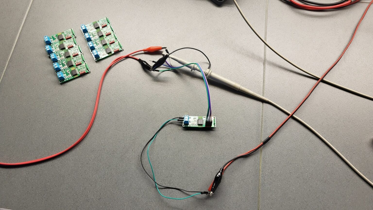 Isolated Voltage Measurement With ±1v Input Differential Output And