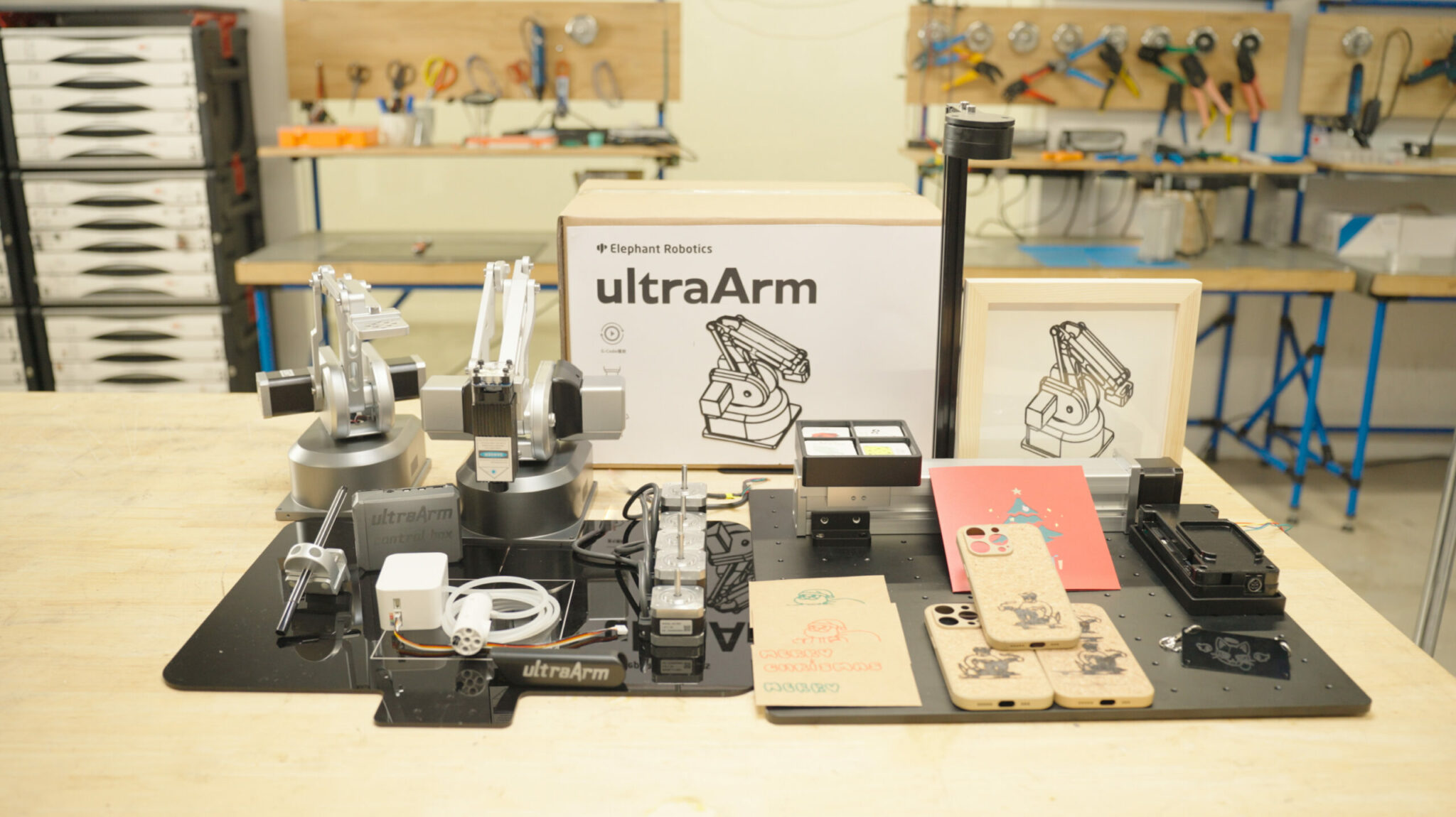 Learn how! Robotic ultraArm P340 by Arduino sketches, engraves, and ...