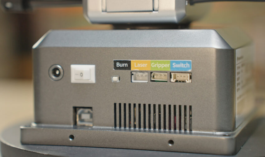 Learn How Robotic Ultraarm P340 By Arduino Sketches Engraves And Grabs Electronics Lab