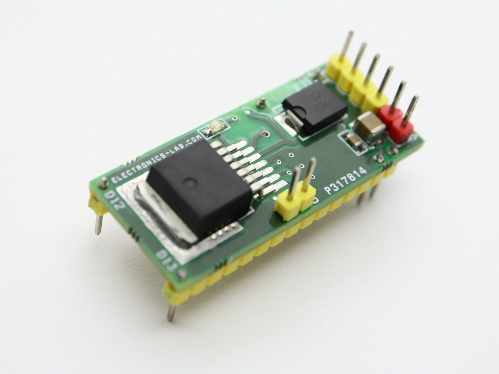2.7A PWM Valve/Solenoid Driver Arduino Nano Shield - Electronics-Lab.com