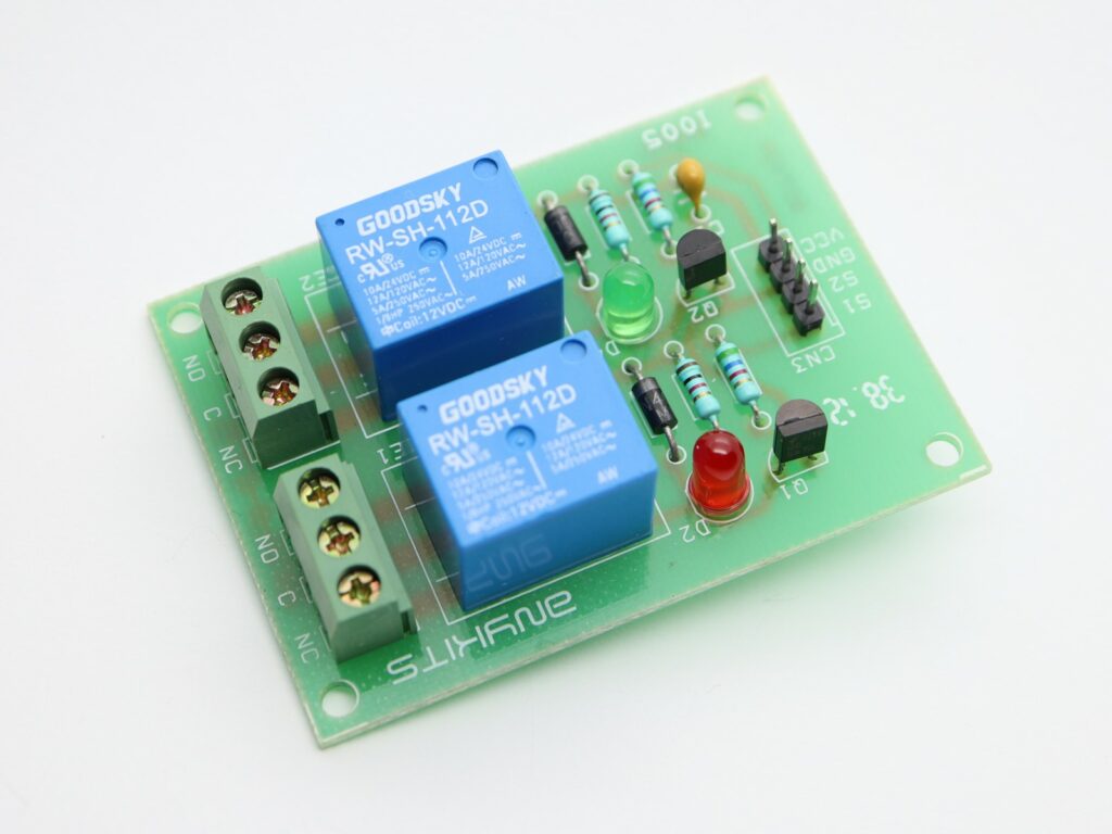Dual Relay Driver Board - Electronics-Lab.com