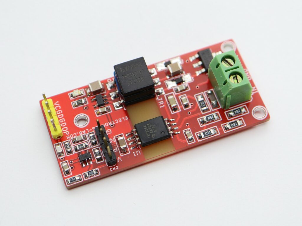 250V AC Isolated Voltage-Sensing Circuit with Single output (250V AC ...