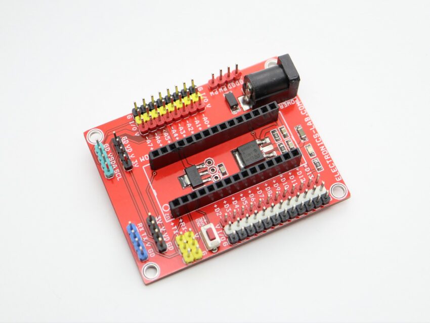 Expansion Shield – Breakout Board for Arduino Nano - Electronics-Lab.com