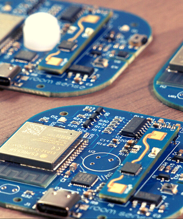 RoomSense IQ sensor - Electronics-Lab.com