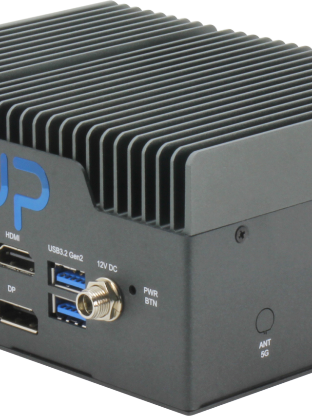 UP-Squared-Pro-7000-Edge_3DFront_01 - Electronics-Lab.com