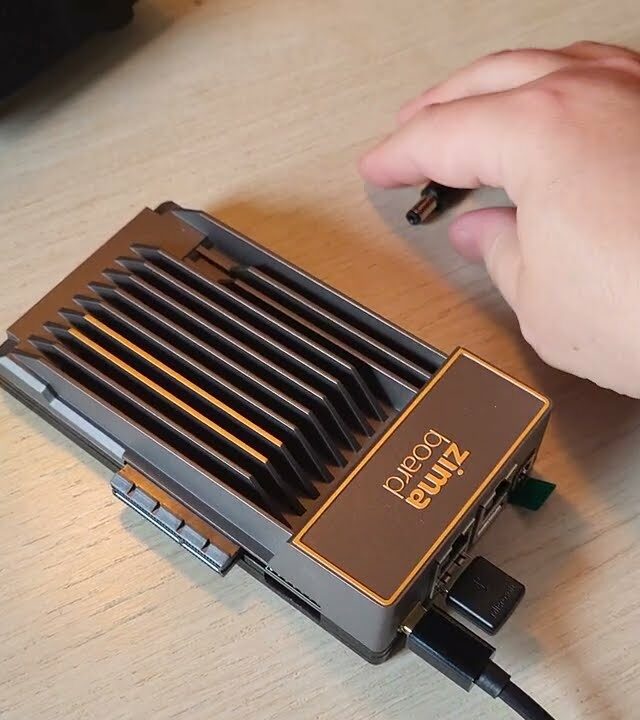 Zimaboard Worlds First Hackable Single Board Server Electronics