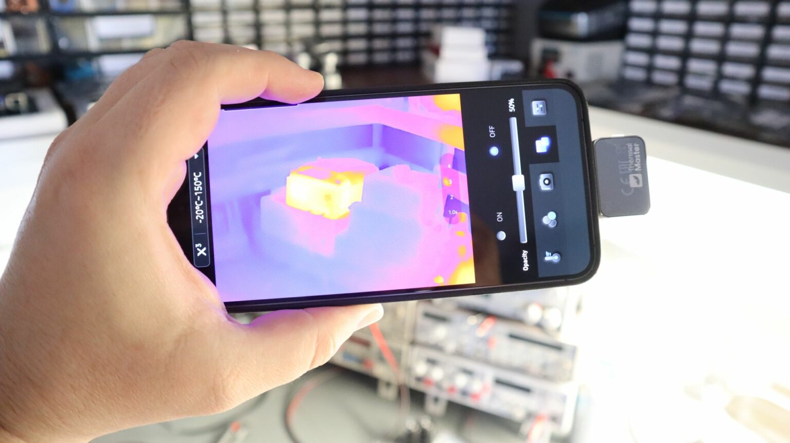 ThermalMaster P2 - World's 2nd Smallest Thermal Camera Review - Electronics-Lab