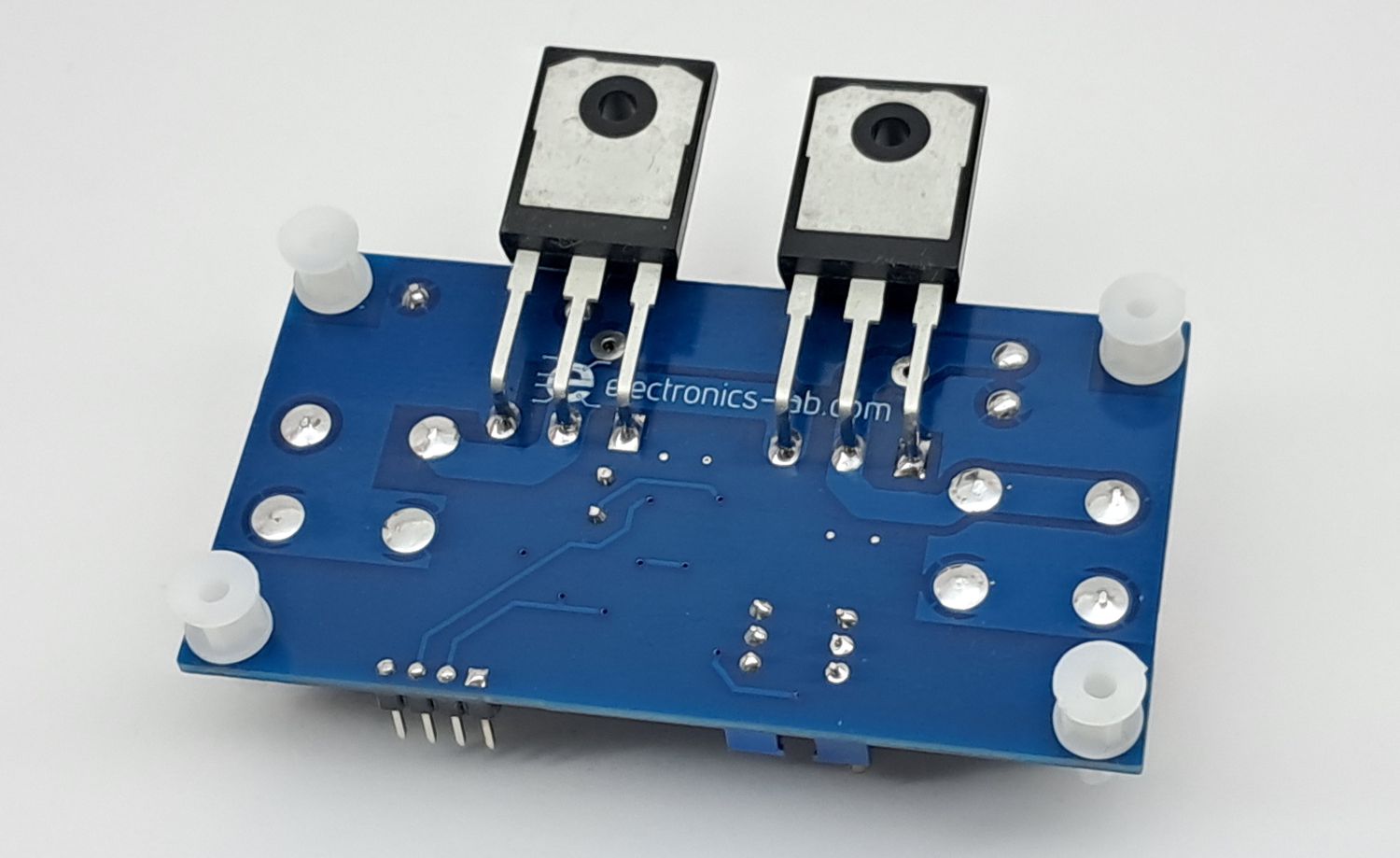 013 - Electronics-Lab