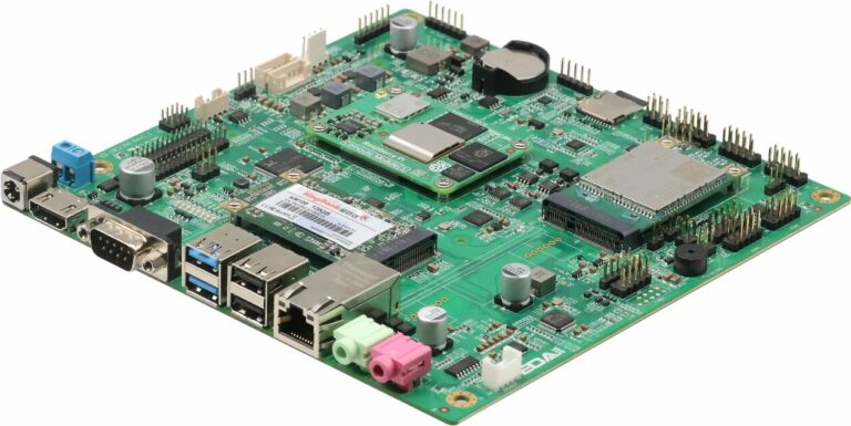 SBC with CM5, BCM2712, dual displays, versatile connectivity.