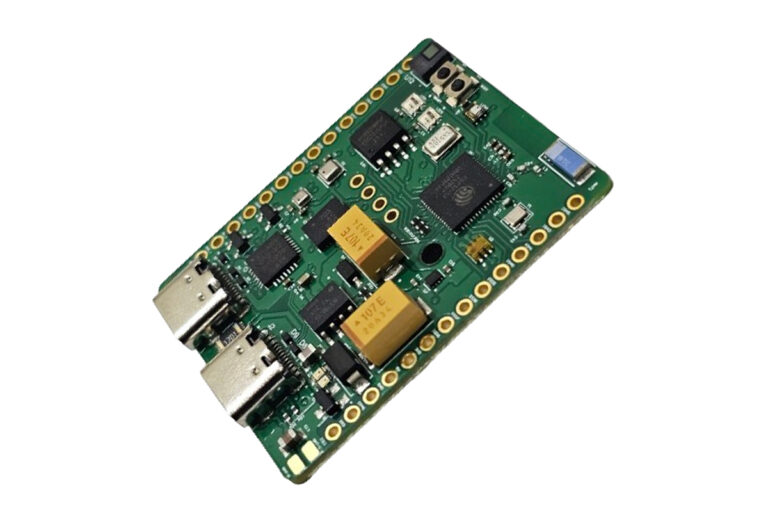 ESP32 IoT Board for Real-Time Data Monitoring