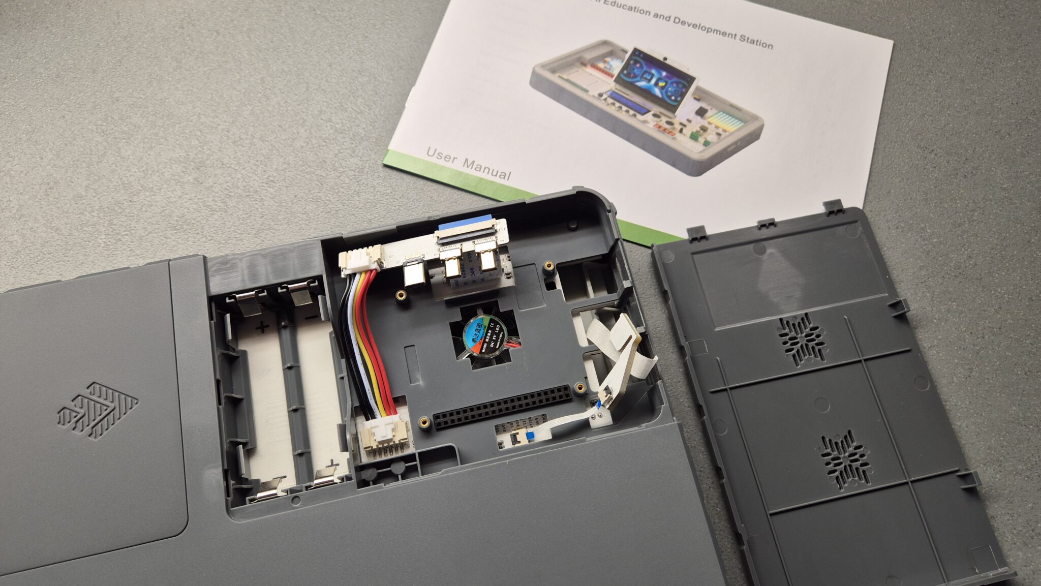 CrowPi 3 Raspberry Pi-based learning Kit with 30+ Modules