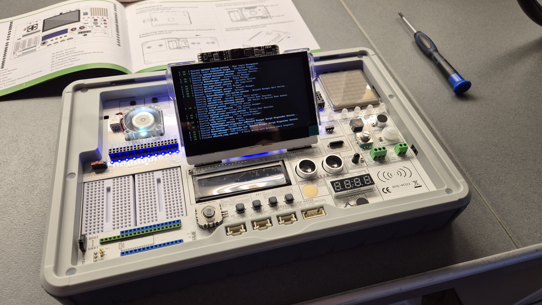 CrowPi 3 Raspberry Pi-based learning Kit with 30+ Modules