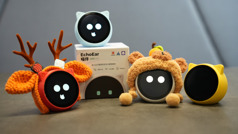 Espressif Echoear Is An Esp32 S3 Interactive Ai Chatbot And Development Kit Electronics Lab